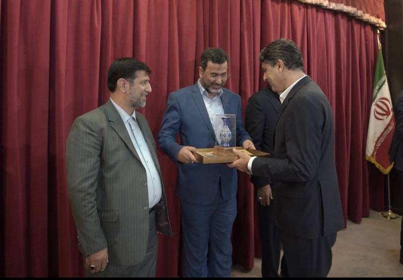 Kimia polyester was awarded as the premier industrial unit of Qom ...